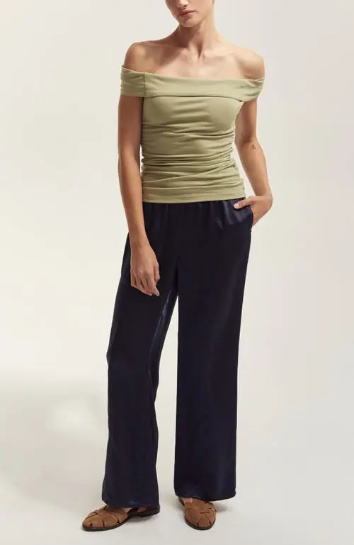 CRESCENT Off-the-shoulder Knit Top
