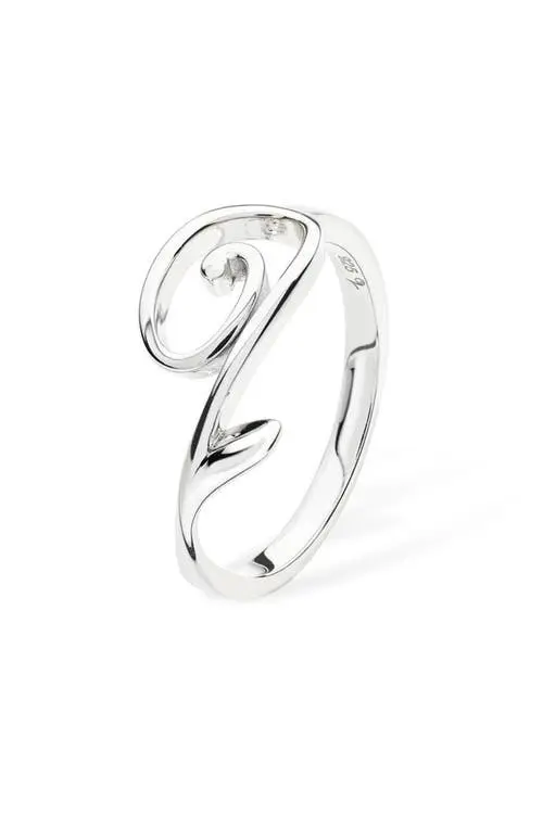LUCY QUARTERMAINE Q Ring - Sterling Silver