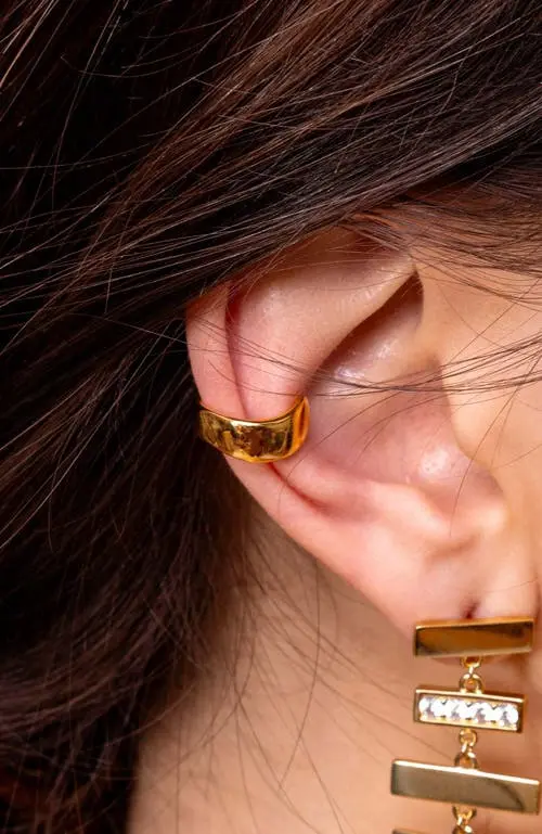 LUCY QUARTERMAINE Flat Plain Ear Cuff