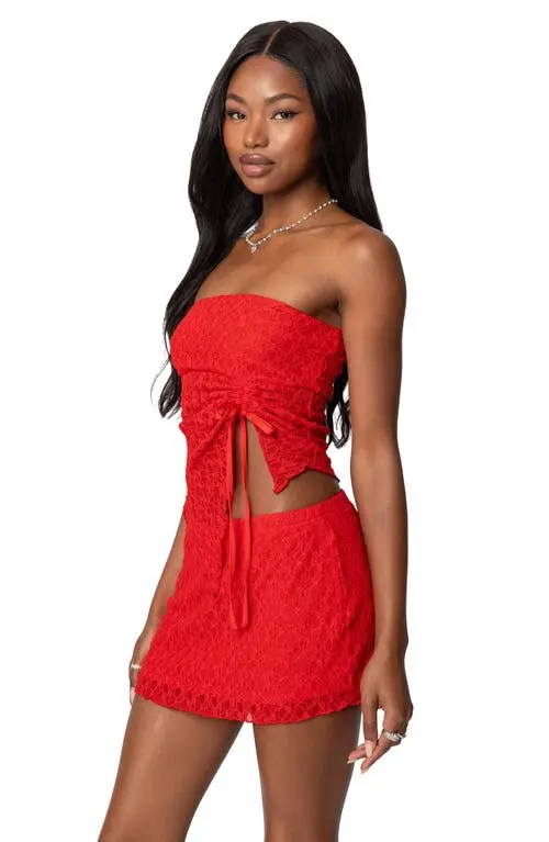 EDIKTED Amara Strapless Lace Top