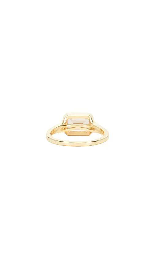 Shashi Emerald Cut Bezel Ring - Gold