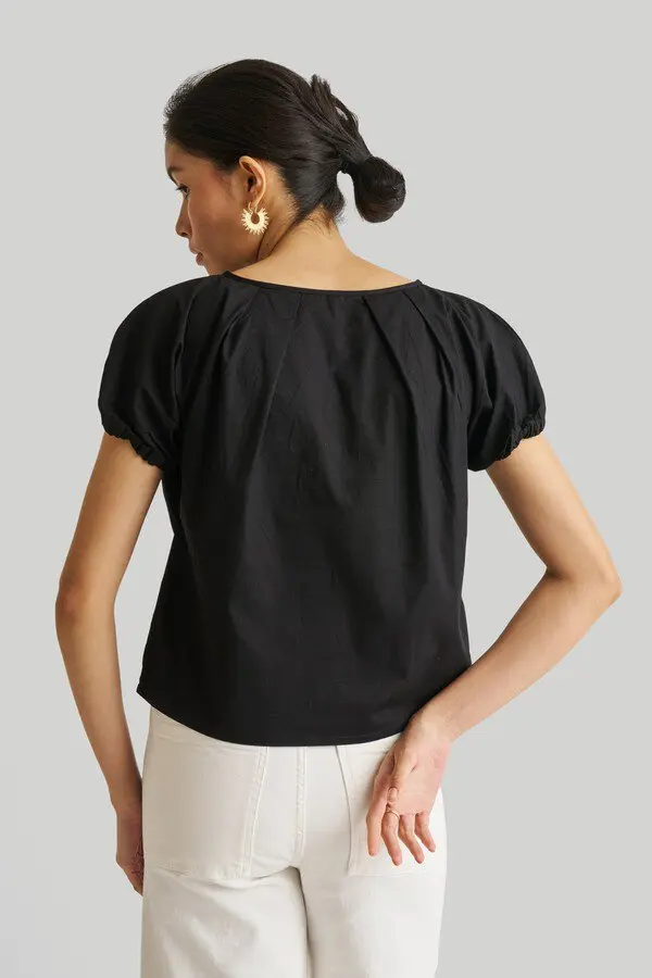 REISTOR Balloon Sleeve Top - Black