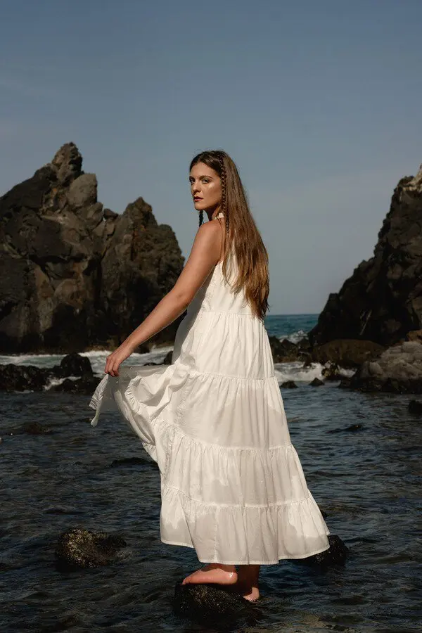 REISTOR Sleeveless Embroidered Tie Maxi Dress