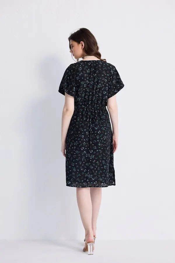 REISTOR Gathered Knee-length Dress