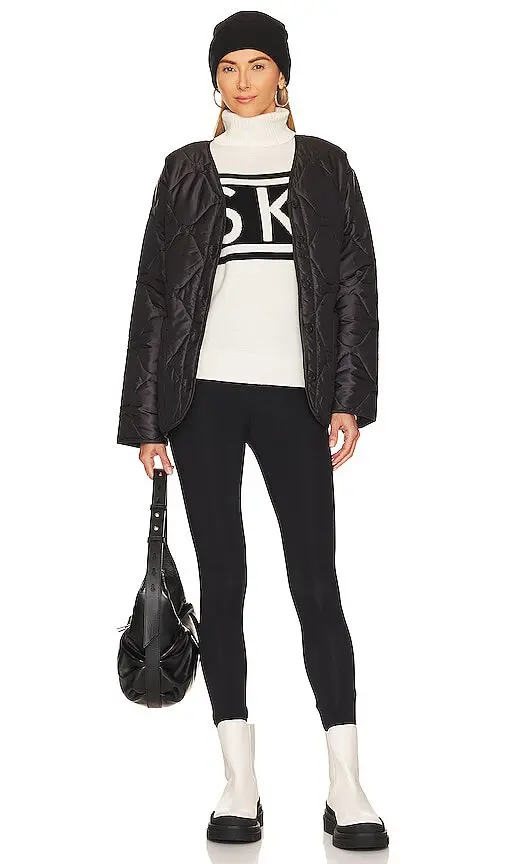 Perfect Moment Schild Sweater - White