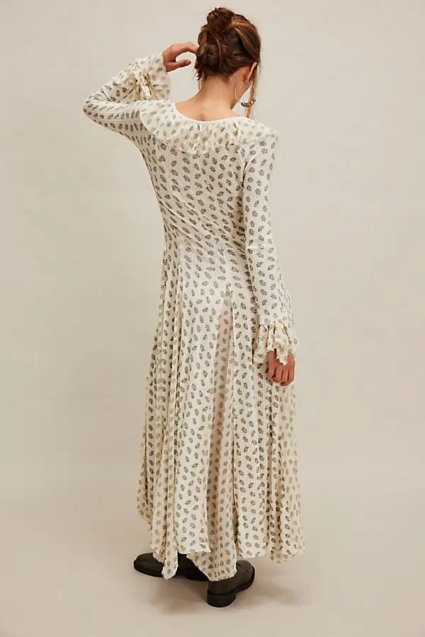 chinese dress ladies Tween Annalise Printed Twist Front Long Sleeve Dress main image 1
