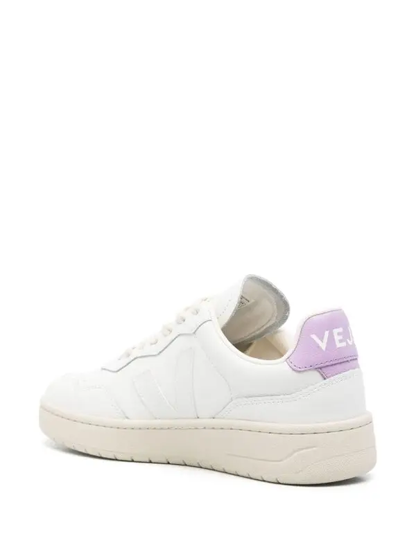 VEJA V-90 Sneakers - White