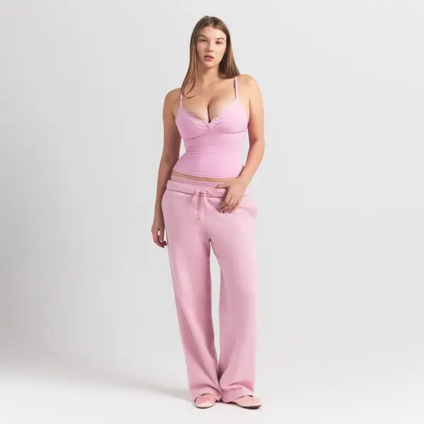 SKIMS Fits Everybody Lace Push Up Cami - Bubblegum Tonal