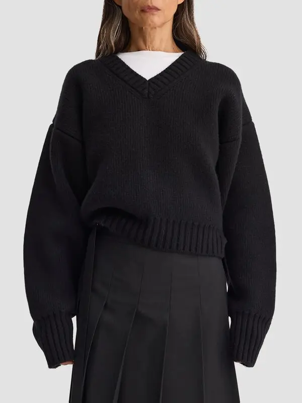 RÓHE Compact-knit Wool V-neck Sweater