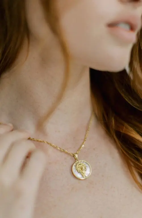 FREYA ROSE Zodiac Necklace - Aries