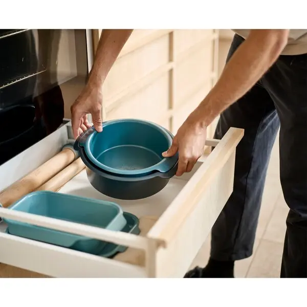 JOSEPH JOSEPH Nest Bake Non-stick Round Cake Pan With Easy Pull Handles, Set Of 2