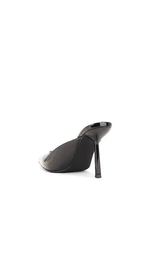 MICHAEL COSTELLO X Ines Heel