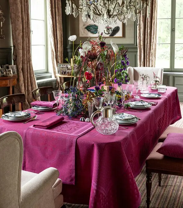 LE JACQUARD FRANÇAIS Palais Tablecloth