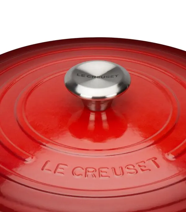 LE CREUSET Cast Iron Round Casserole Dish - Red