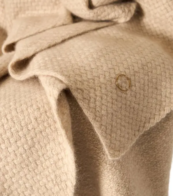 OYUNA Cashmere Maple Throw - Neutral
