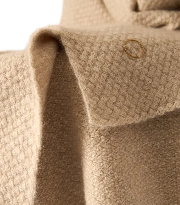 OYUNA Cashmere Maple Throw - Neutral