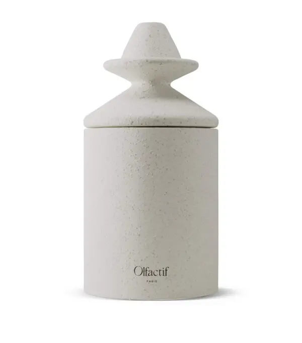 OLFACTIF Leo Amber Candle - White