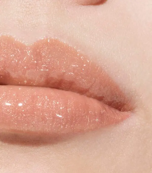Chanel Rouge Coco Gloss Moisturising Gloss - Gold