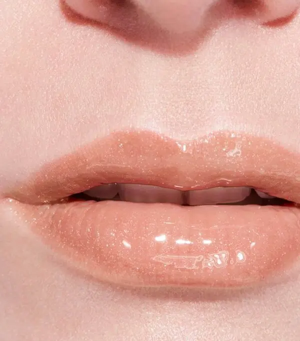 Chanel Rouge Coco Gloss Moisturising Gloss - Gold