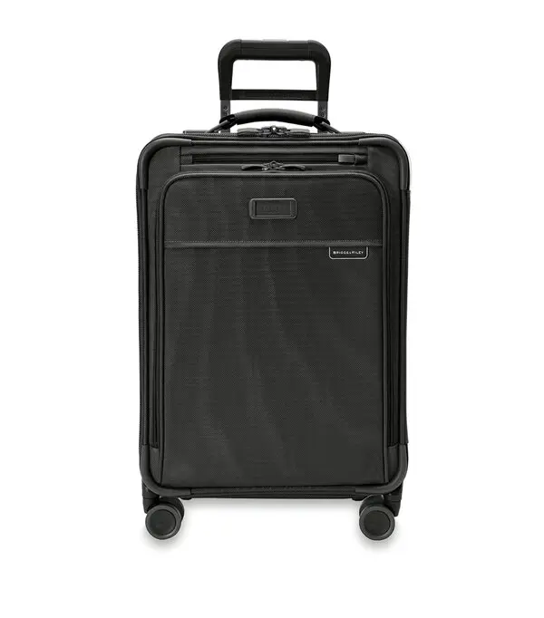 Briggs & Riley Baseline Essential Carry-on Expandable Spinner Suitcase