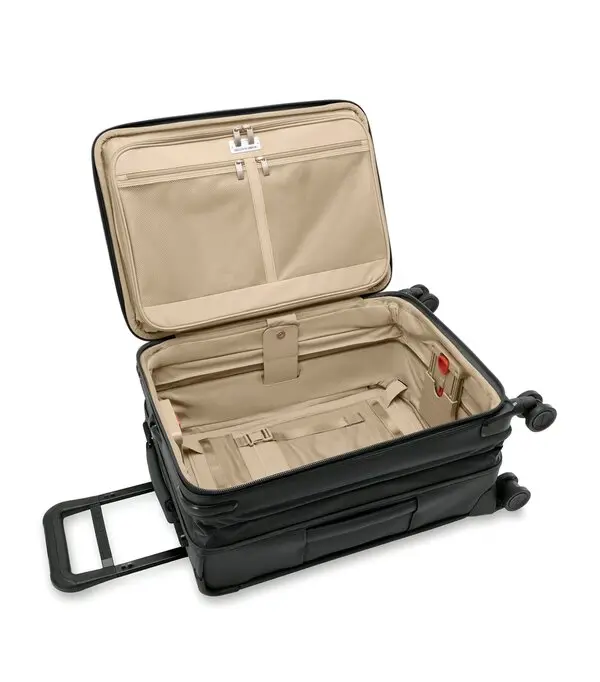 Briggs & Riley Baseline Essential Carry-on Expandable Spinner Suitcase