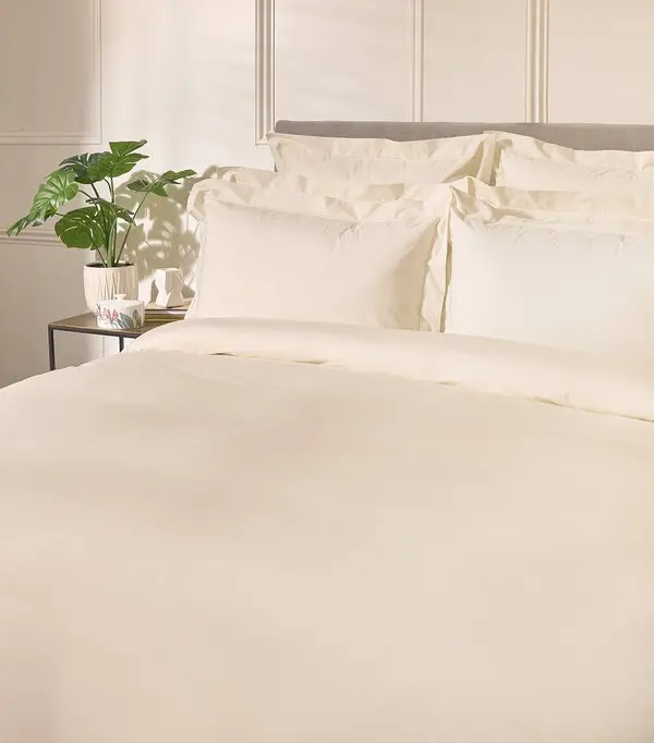 Harrods Cadogan Super King Flat Sheet - Ivory