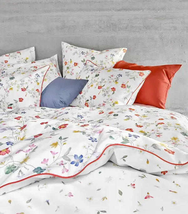 SCHLOSSBERG Elle Noblesse Super King Flat Sheet