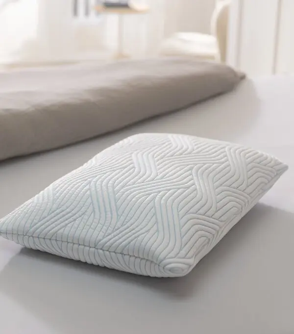 TEMPUR Medium Smartcool Pillow