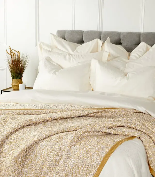 CELSO DE LEMOS Mosaic Super King Bedspread