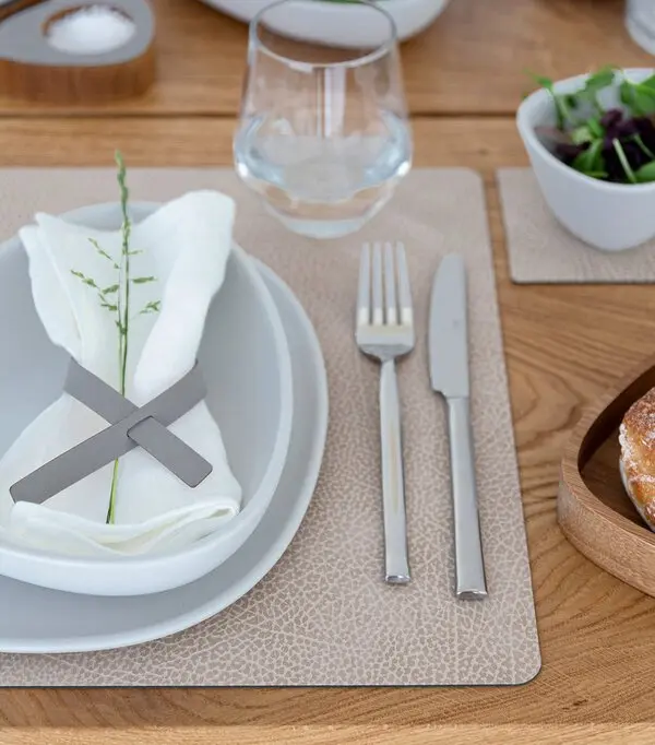 LIND DNA Hippo Square Placemats