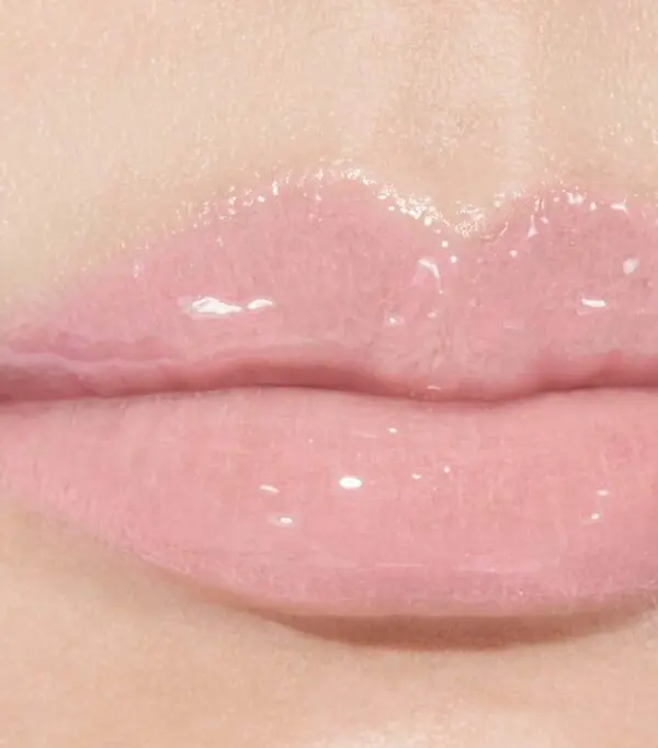 Chanel Rouge Coco Moisturising Glossimer