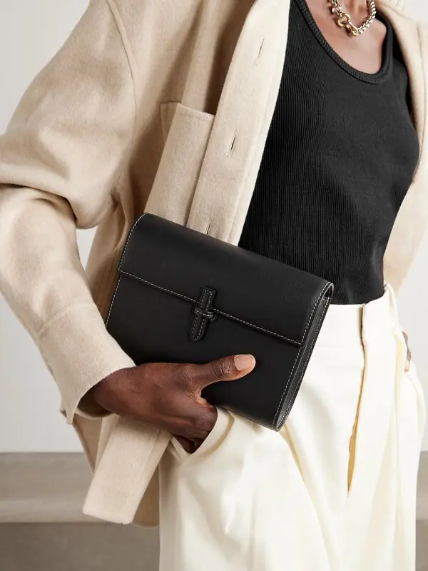 HUNTING SEASON Leather Handheld Clutch