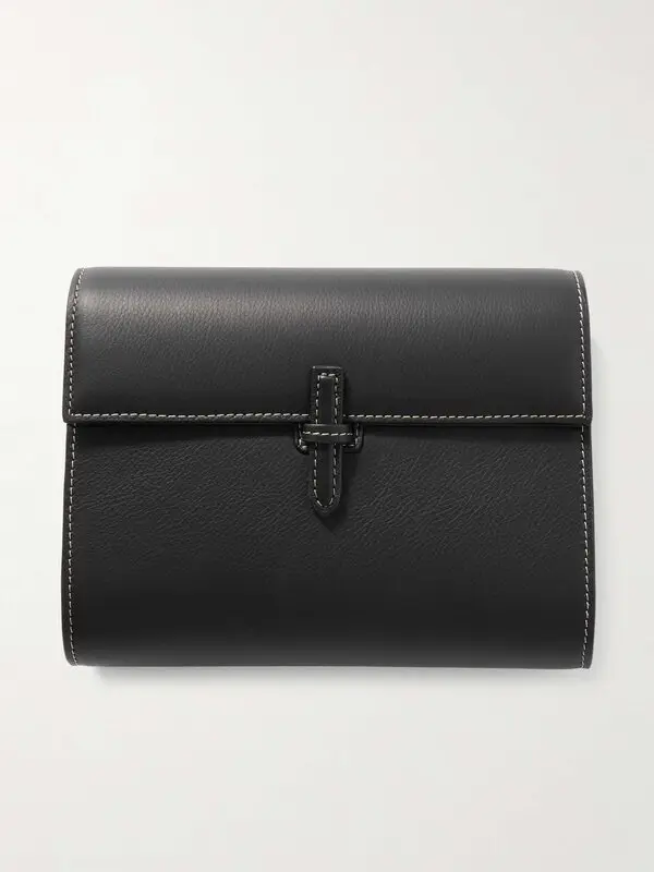 HUNTING SEASON Leather Handheld Clutch