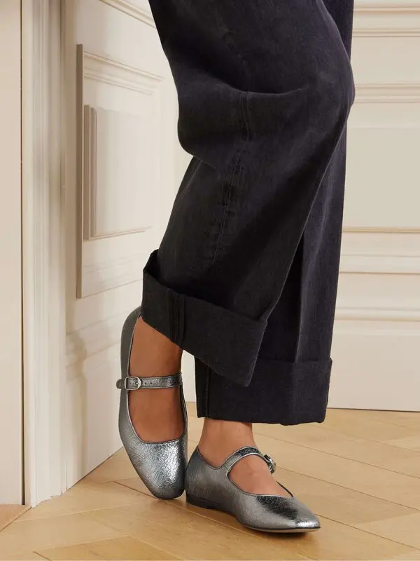 Le Monde Beryl Metallic Cracked-leather Mary Jane Flats - Silver
