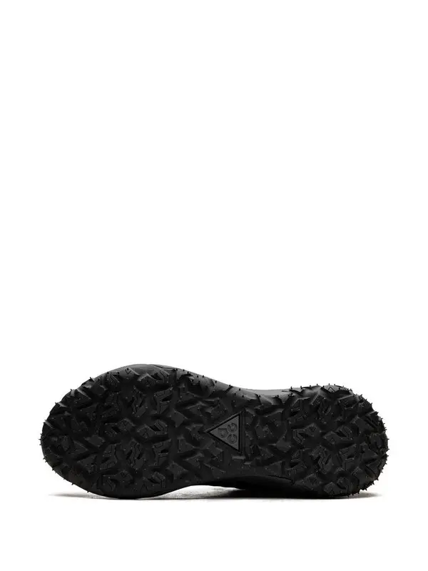 Nike Mountain Fly 2 Sneakers - Black