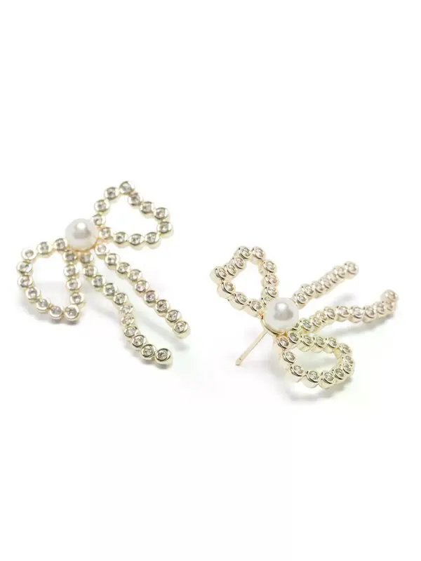 EMILI Maggie Pearl Earrings