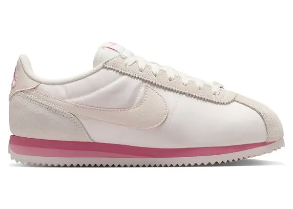 Nike Cortez Sneakers - Light Soft Pink/coral Chalk