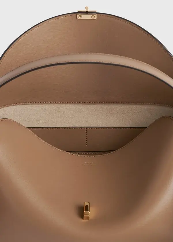 TOTEME T-lock Top Handle Bag - Camel