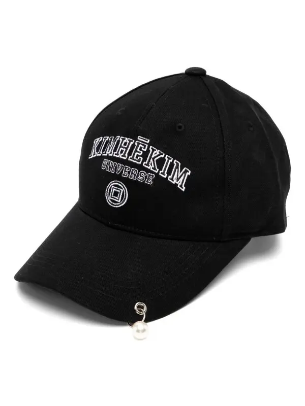 KIMHEKIM Pearl Pierced Cap - Black