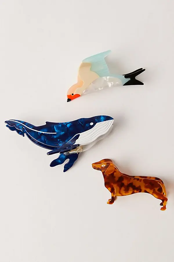 Free People Wild Animal Claw Clip - Blue Whale