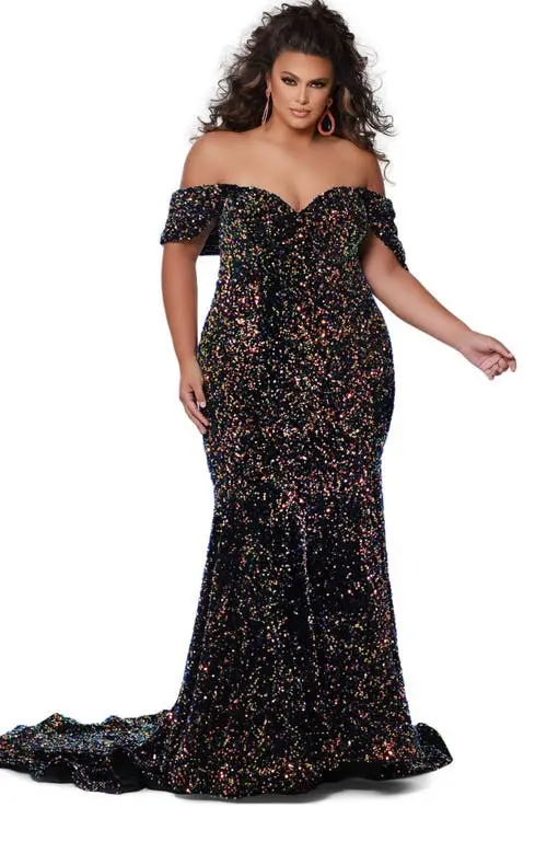 SYDNEY'S CLOSET Johnathan Kayne Sequin Velvet Fitted Gown - Supernova