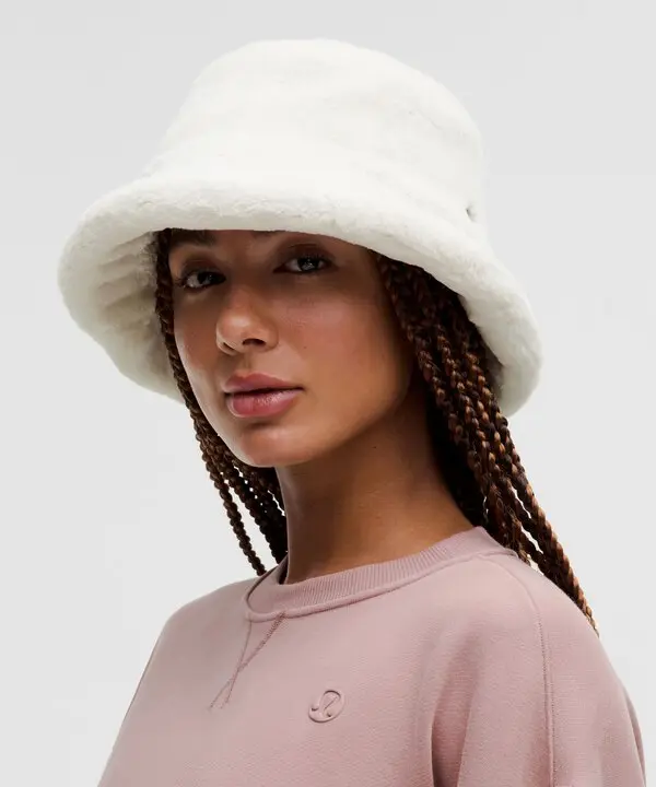 Lululemon Plush Fleece Bucket Hat - Bone | Editorialist display picture 1