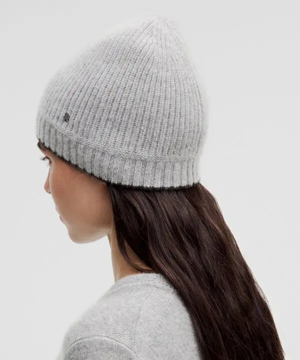 Lululemon Cashmere Beanie - Silver Drop/Black | Editorialist display picture 3