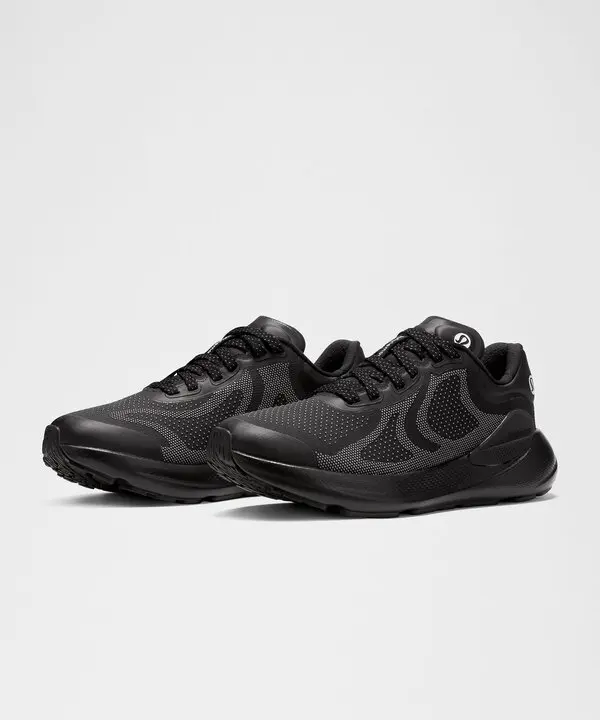 Lululemon Beyondfeel Waterproof Running Shoe - Black/white