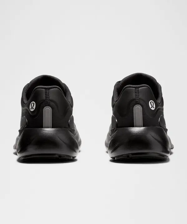 Lululemon Beyondfeel Waterproof Running Shoe - Black/white