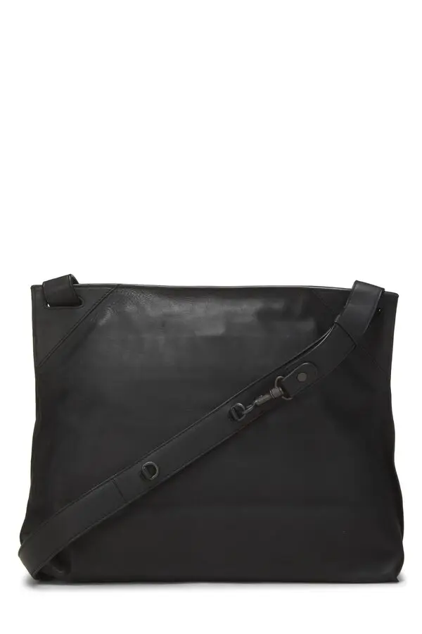 Bottega Veneta Intrecciato Leather Flat Messenger Bag