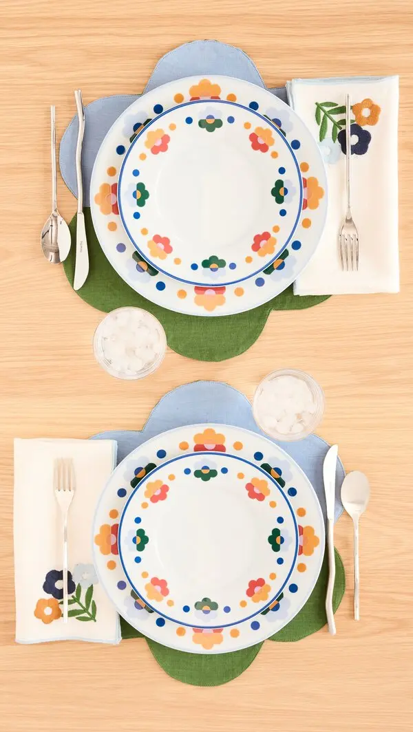 MISETTE Salad Plates Set Of 4