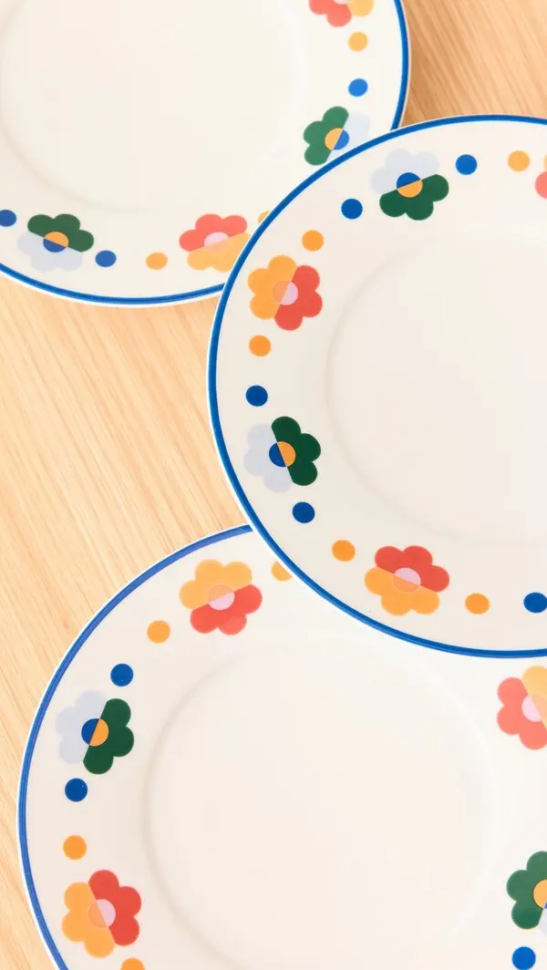MISETTE Salad Plates Set Of 4