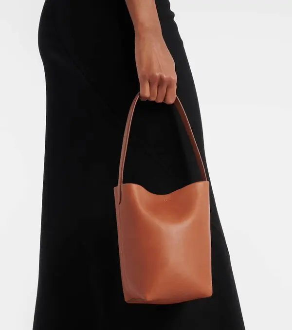 THE ROW Park N/s Small Leather Tote Bag - Brown