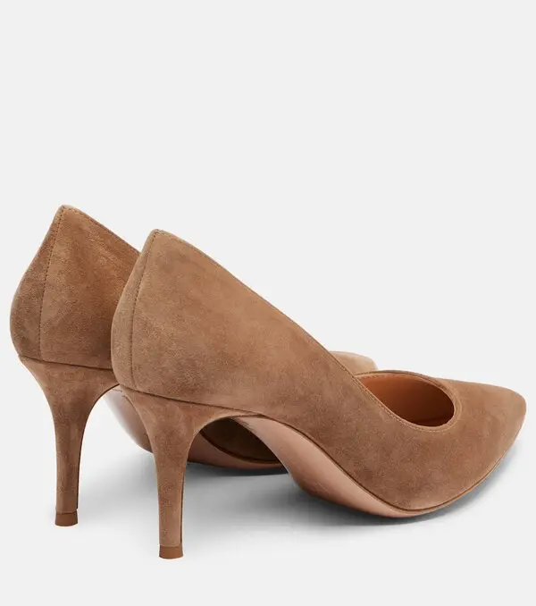 GIANVITO ROSSI Suede Pumps - Beige